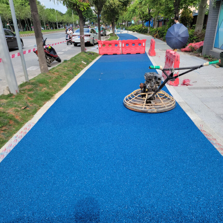 Polyurethane permeable asphalt - IRON OXIDE PIGMENTS-UNICHROMA